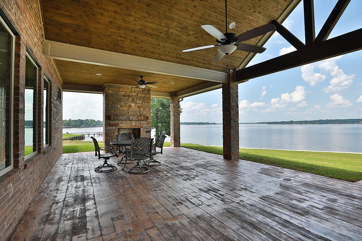 A Texas Build On Your Land Custom Home Buider - Rvision Homes