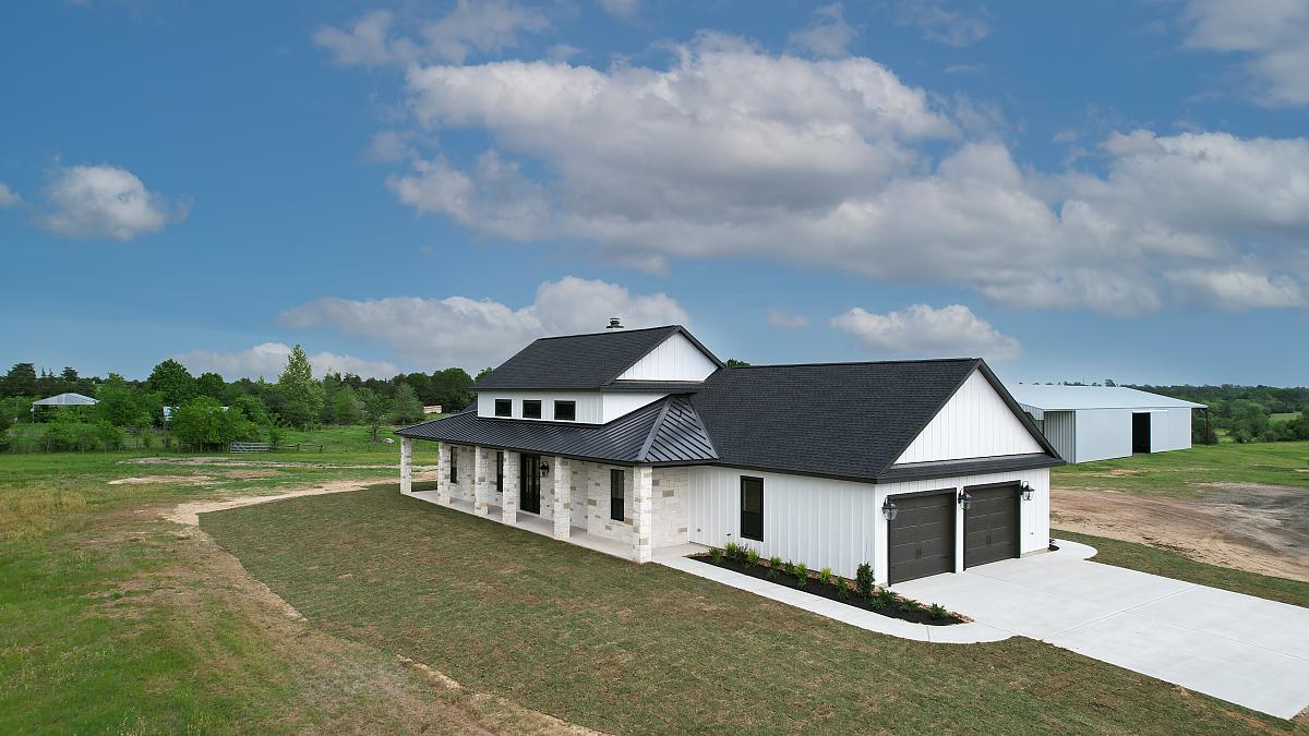 Custom Home Builder North Houston - Build On Your Land | RVision Homes