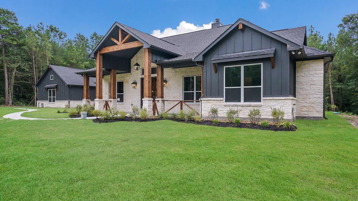 Custom Home Builder Magnolia TX - Luxury Custom Homes